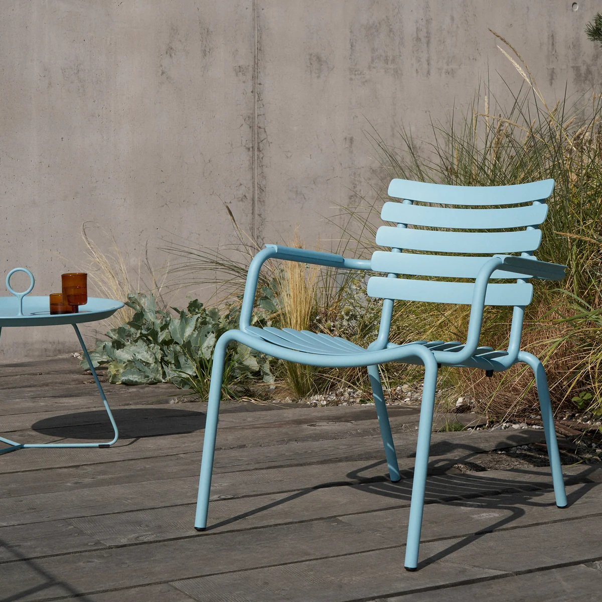 ALUA Outdoor Lounge Chair von HOUE | Connox
